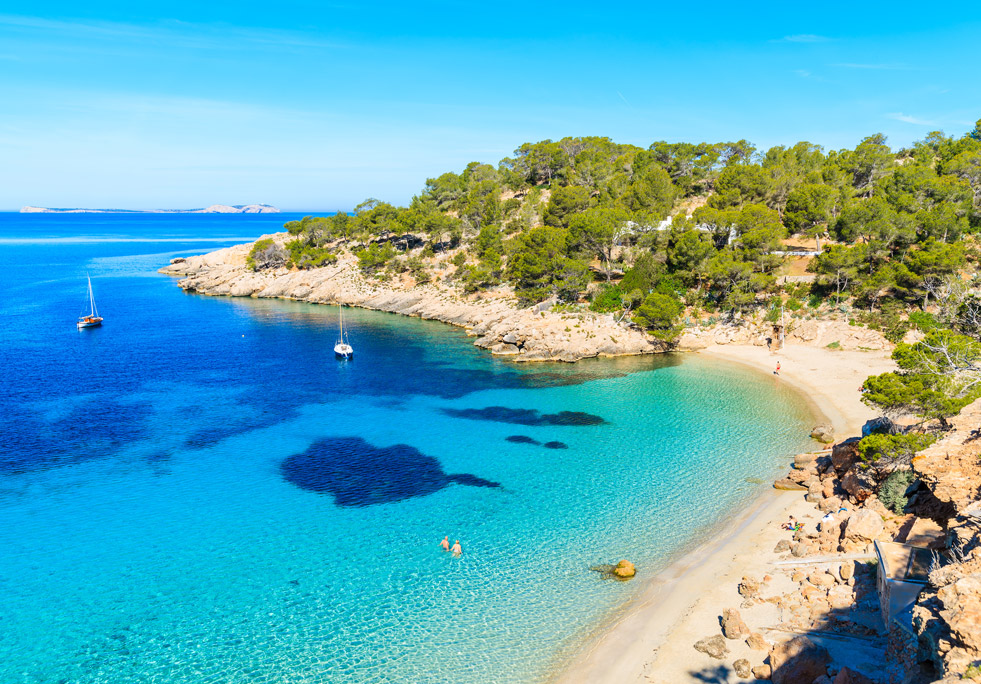 Tips for visiting Ibiza that will help you organise your trip – Islander by Vibra Hotels
