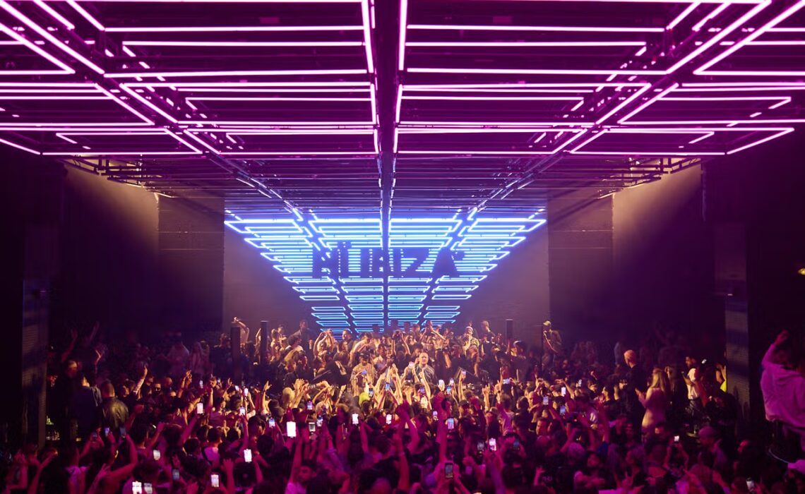 Descubre cómo conseguir los tickets para las fiestas de Hï Ibiza ...